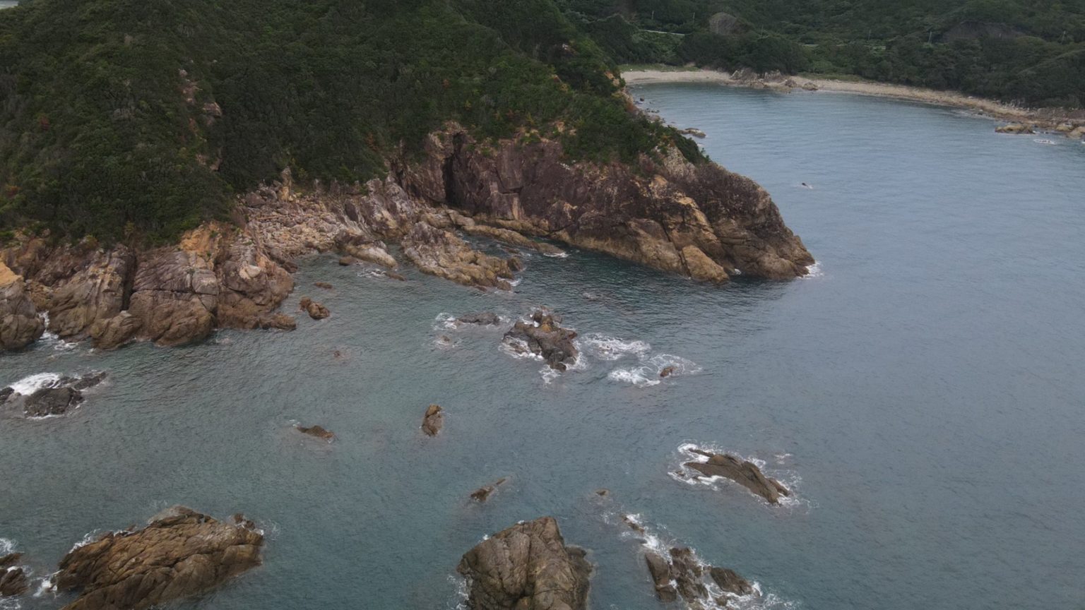 【和歌山県白浜町】『日置 川口大島』の海釣りガイド（釣れる魚・駐車場・トイレ）｜和歌山釣りwalker